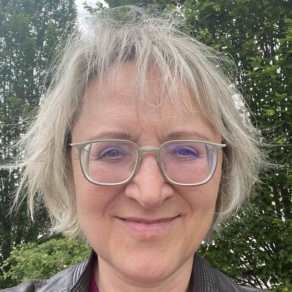 Karin Haselböck - Führungskraft in internationaler NGO - Ashoka | XING