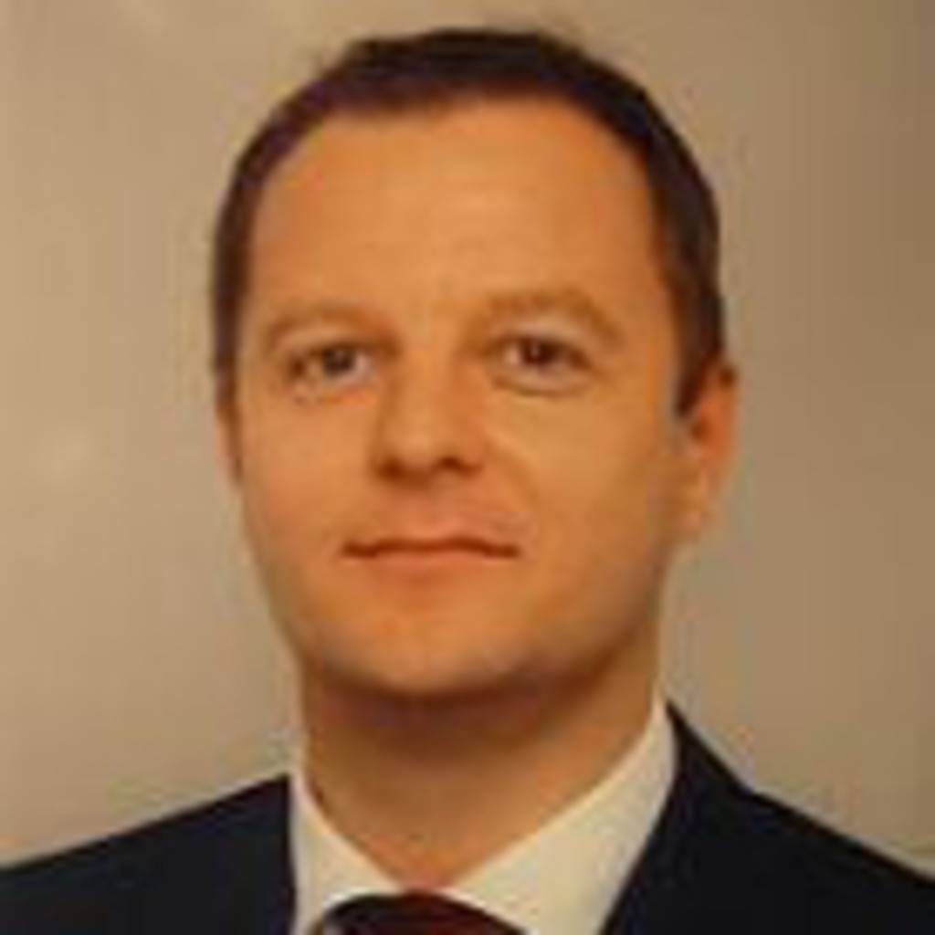 Dr. Christian Forster - Leitung Group Portfolio & Programm Management ...