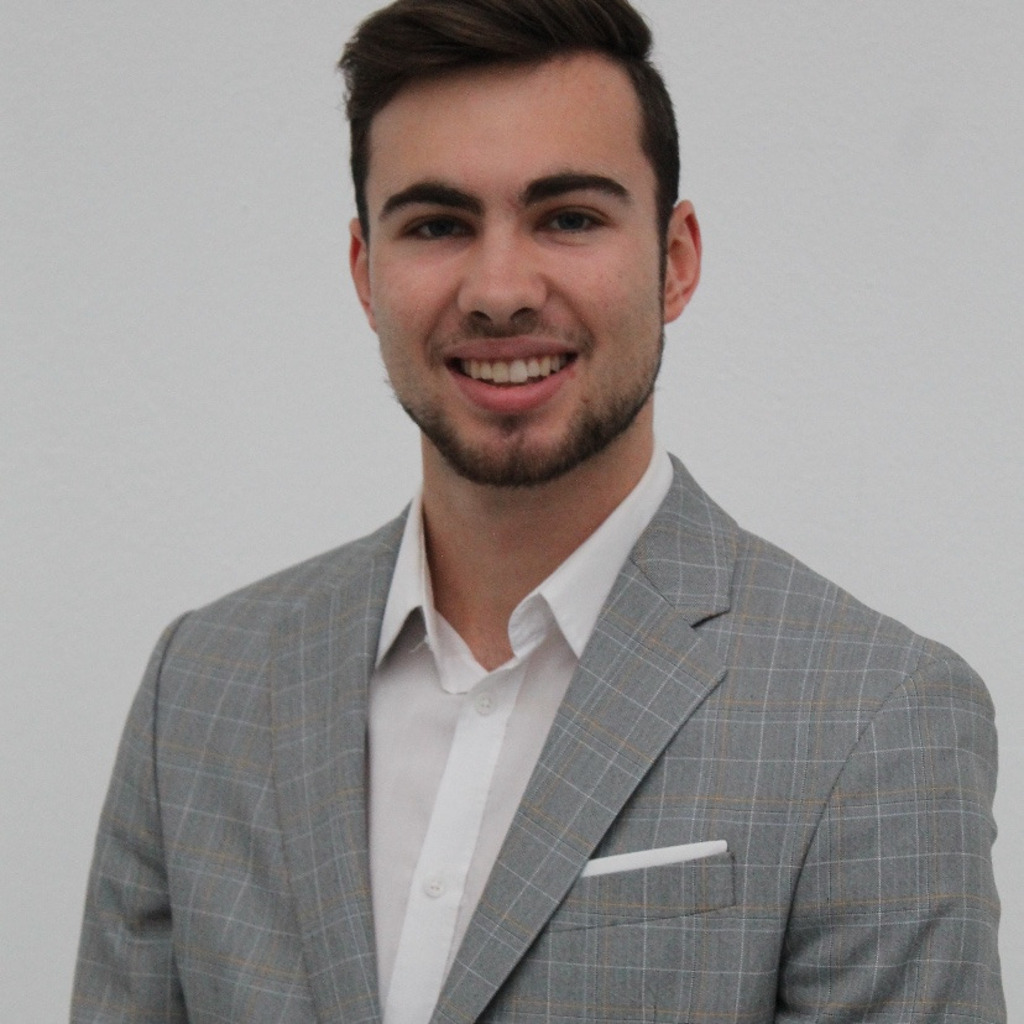 Max Wolf's Instagram, Twitter & Facebook on IDCrawl