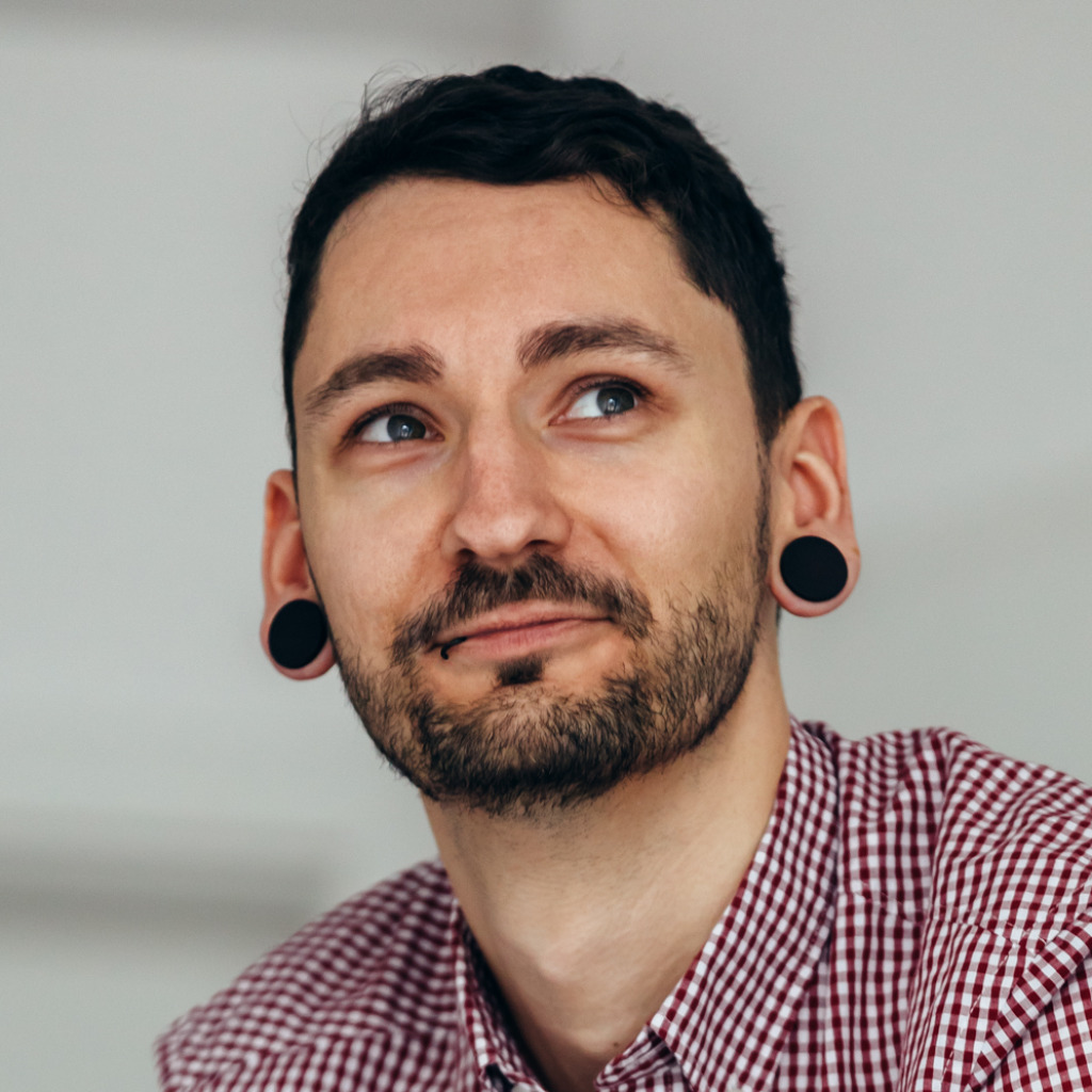 Christian Martin - Werkstudent UX/UI Design - diva-e Digital Value ...