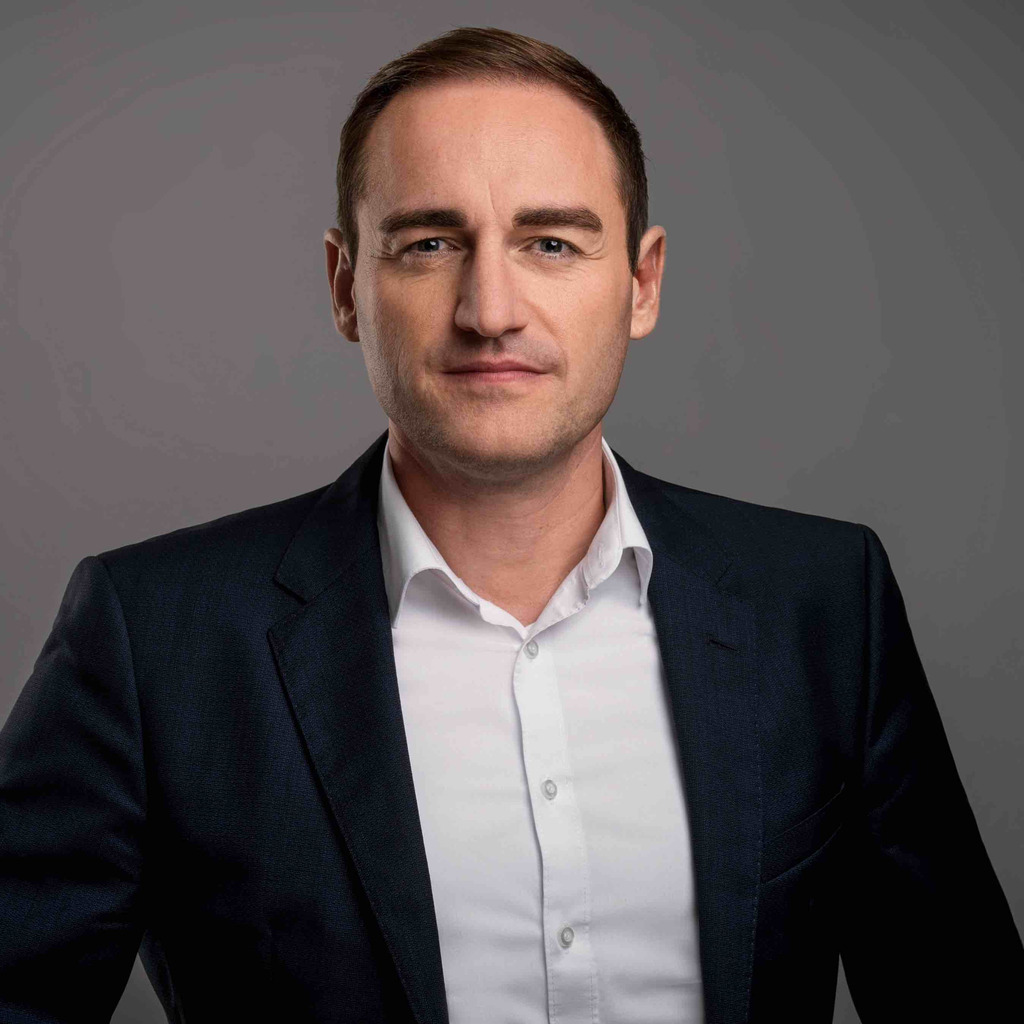 Christoph Hunold - Chief Human Resources Officer (CHRO) and Member of ...