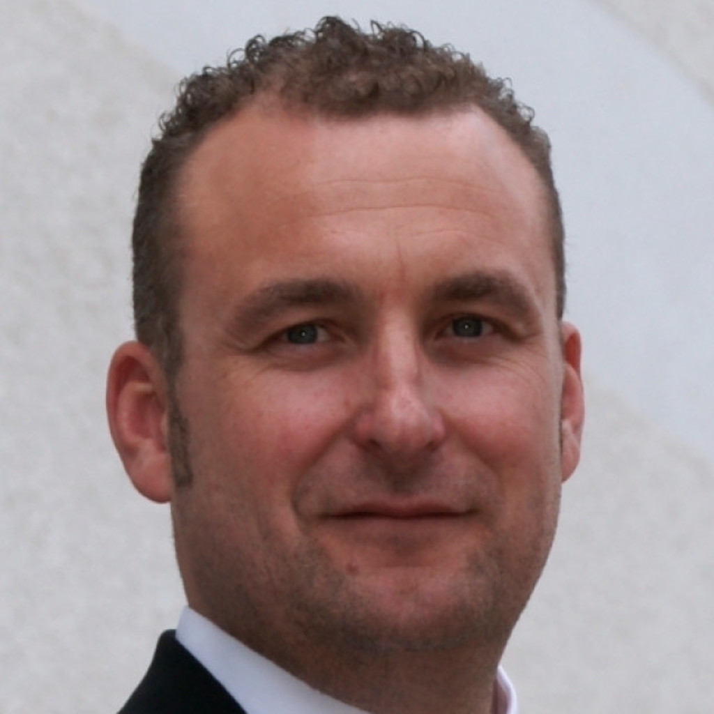 Thomas Simmeit - Abteilungsleiter Computer, Apple - Elektro Enzinger ...