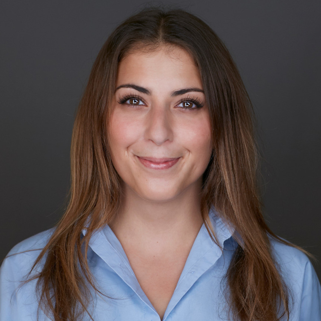 Alexandra Stute - Growth Marketing Manager - DrSmile | XING