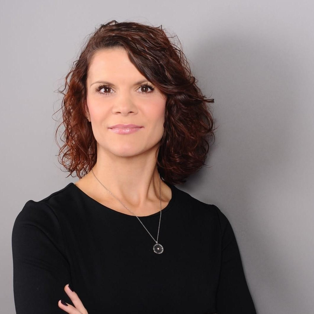 Sandra Brockmann - Regional Training Specialist - HydraFacial Germany ...