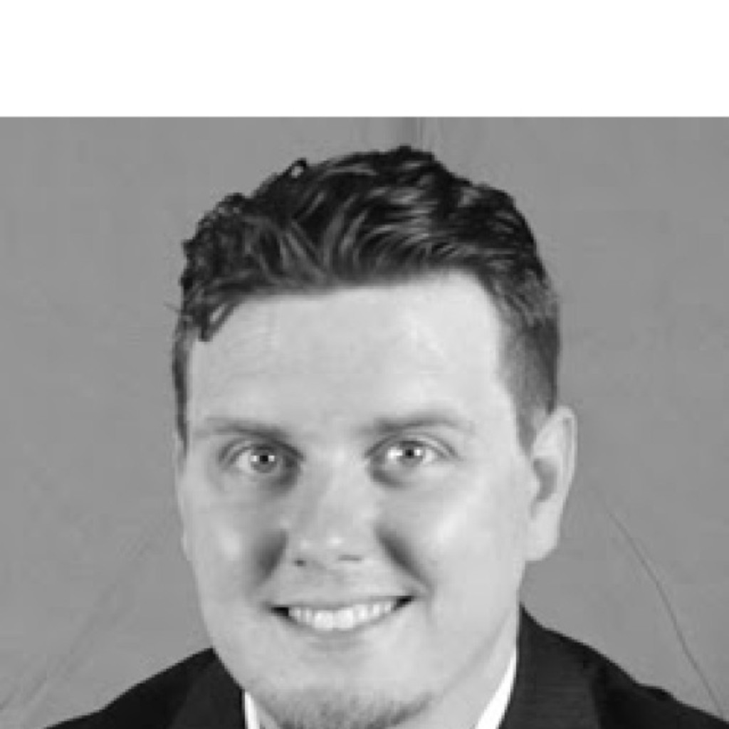 Steven Floyd - Owner - AXZM | XING