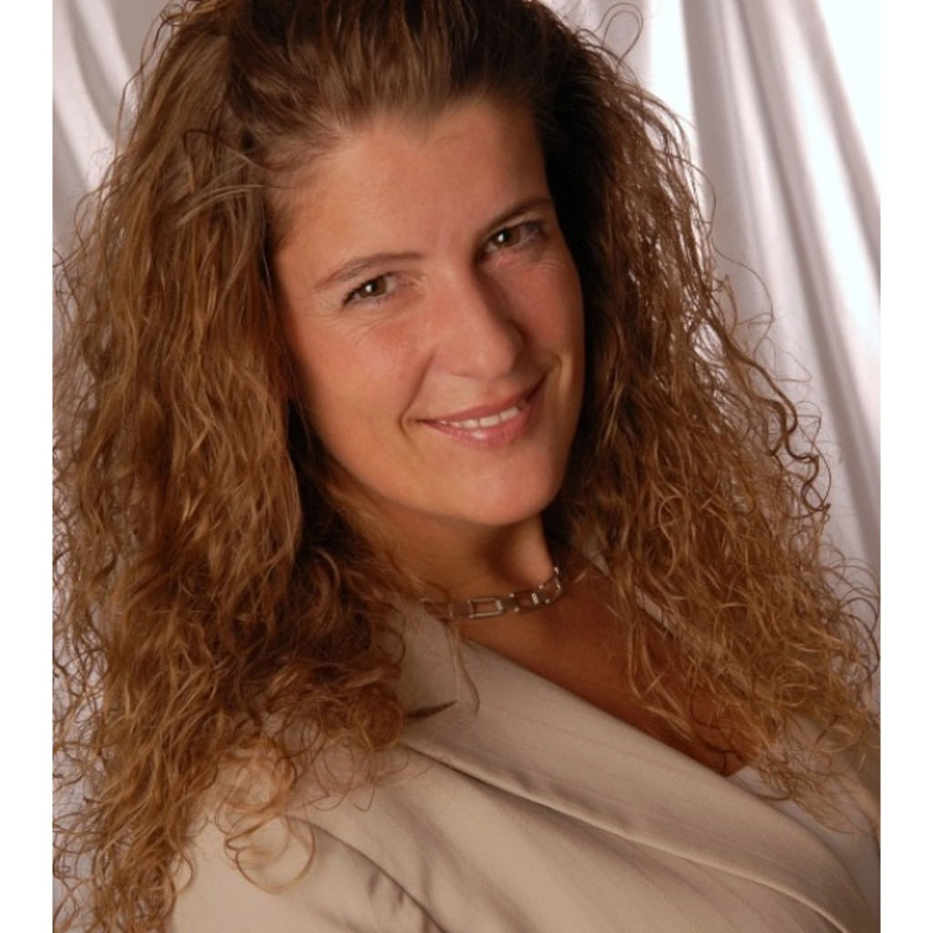 Christina Raab - Beratungsstellenleiterin - Lohnsteuerhilfeverein HILO ...