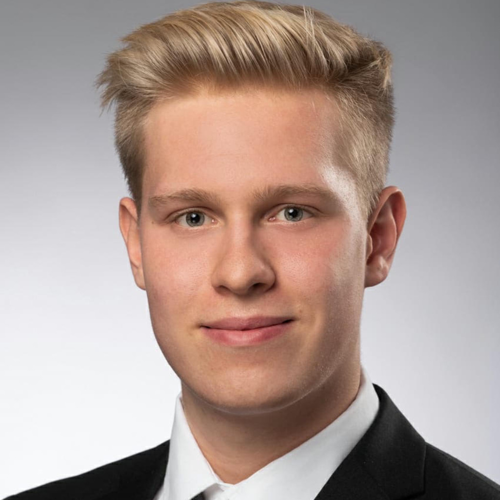 Richard Stoll - Marketingmanagement - IU Hannover | XING