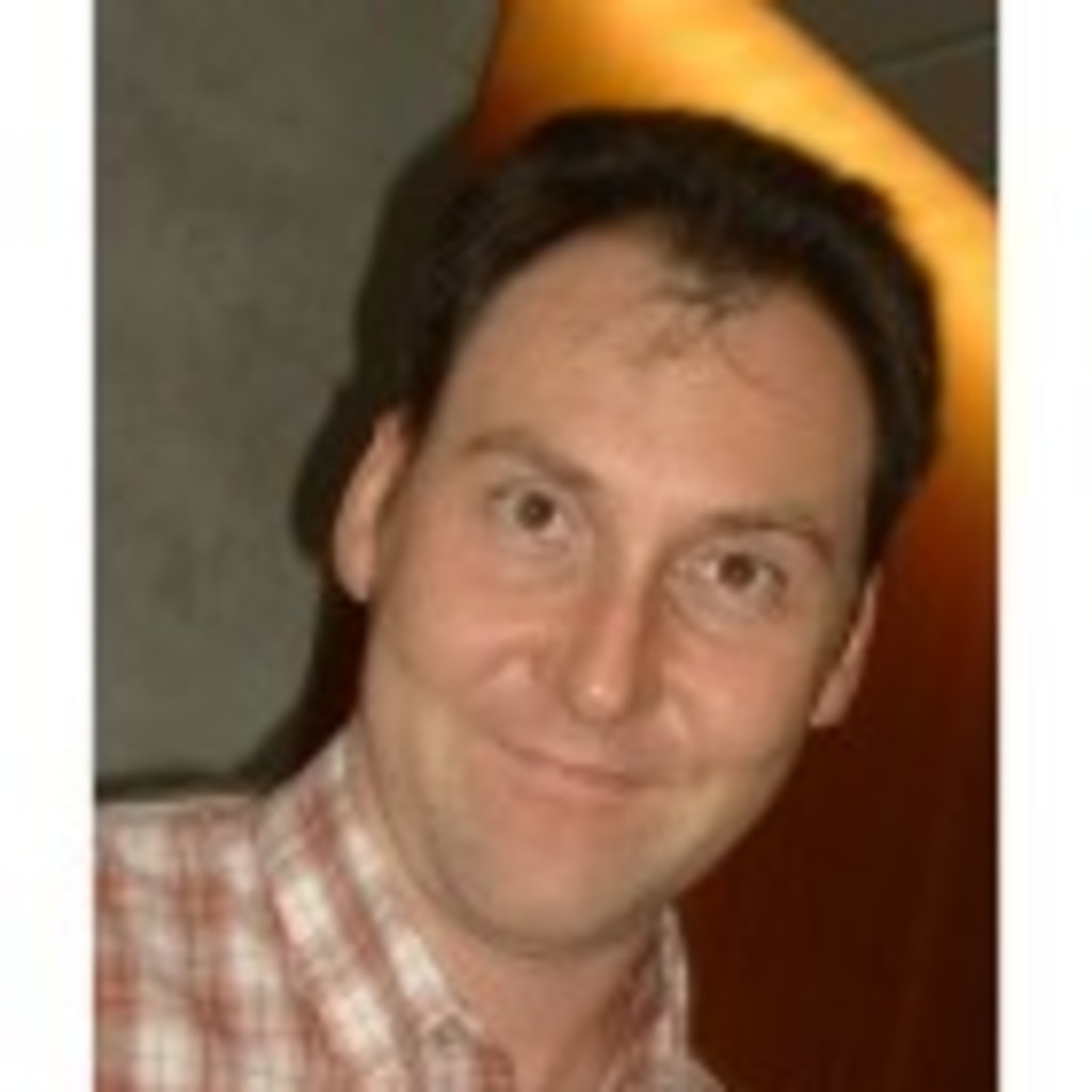 Harry Benjamin - Solution Architect - UBS AG, Wealth Management | XING