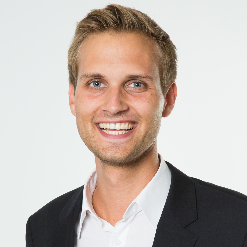 Jonas Grefe - Director - Strategy&, Part of the PwC Network | XING