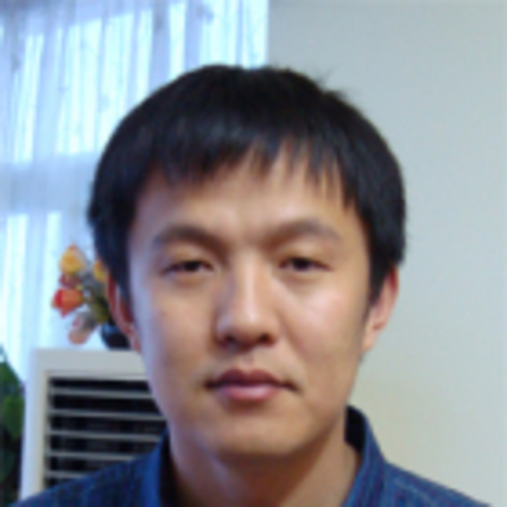 Peng Wang - 服装加工 - 大连思黛尔服装 | XING