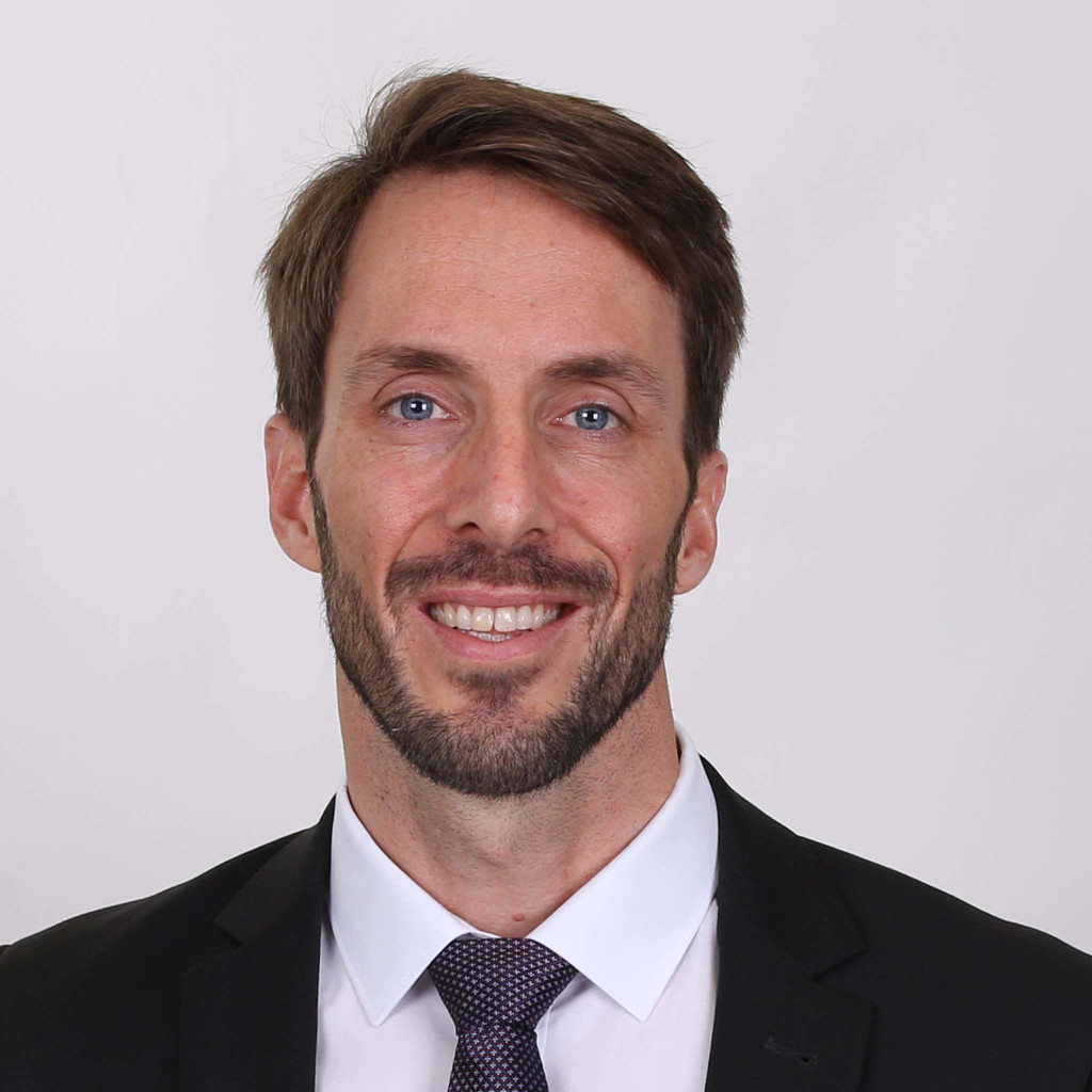 Eric Akermann - Head Bond Investments - LGT Bank AG | XING