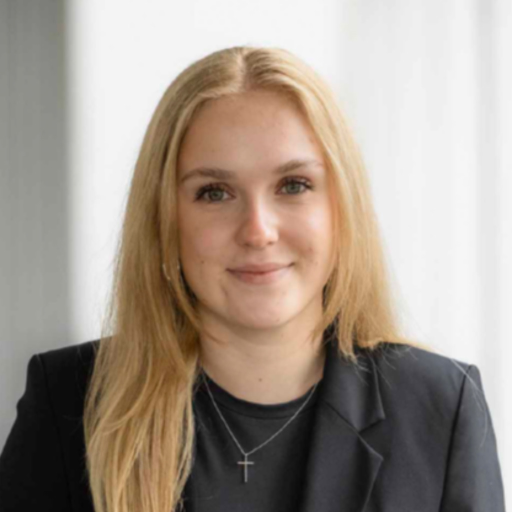 Maya Schäfer - Duale Studentin - Schlegel und Partner GmbH | XING