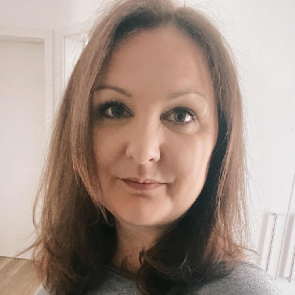 Daniela Meyer - Junior Projektleiterin - Piepenbrock Instandhaltung GmbH + Co. KG | XING