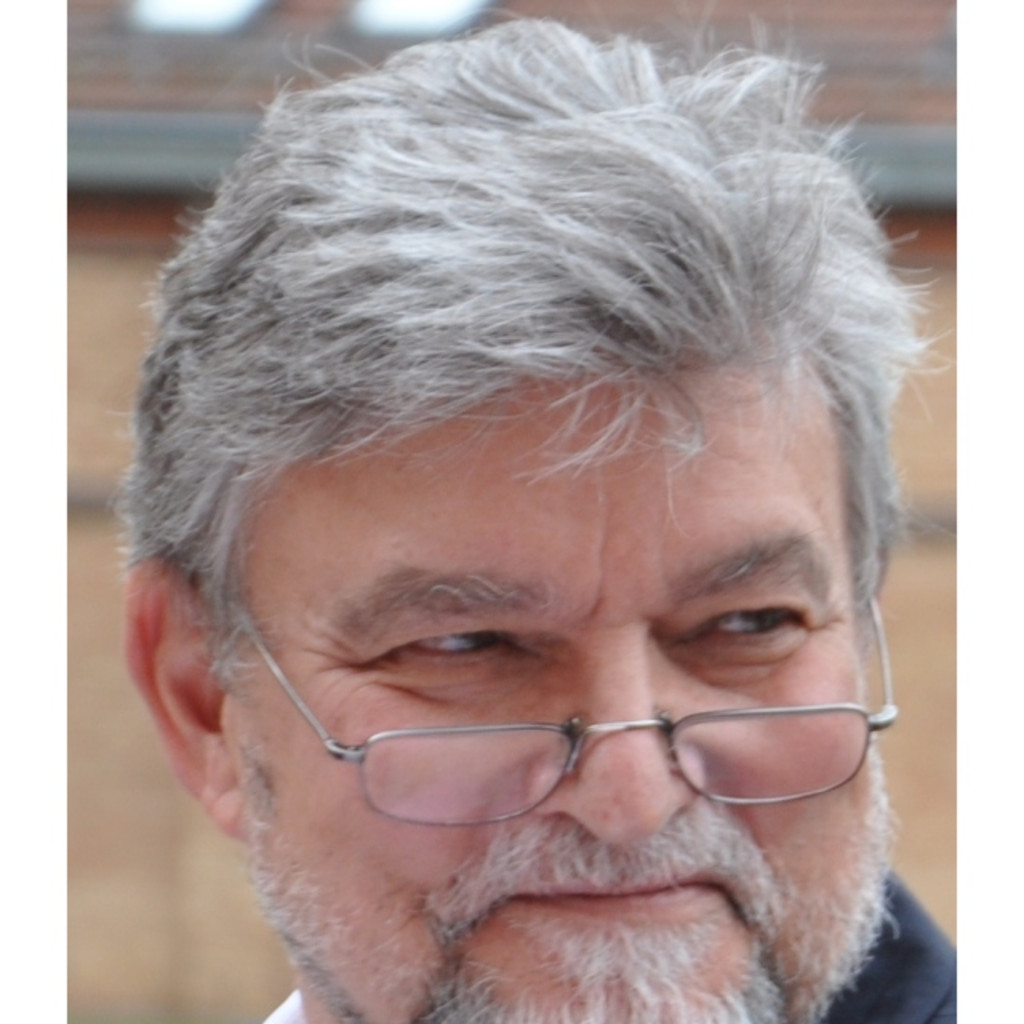 Joachim Umbach - Founder + Geschäftsführer - RhineCleanUp gGmbH | XING