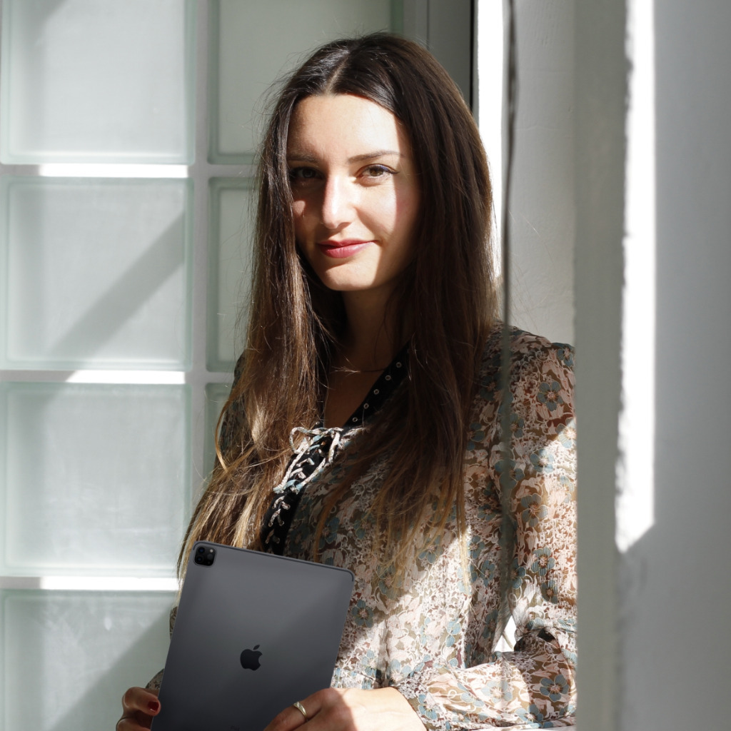 Sabrina Rabus - UI/UX Designer - Agentur Anmut | XING