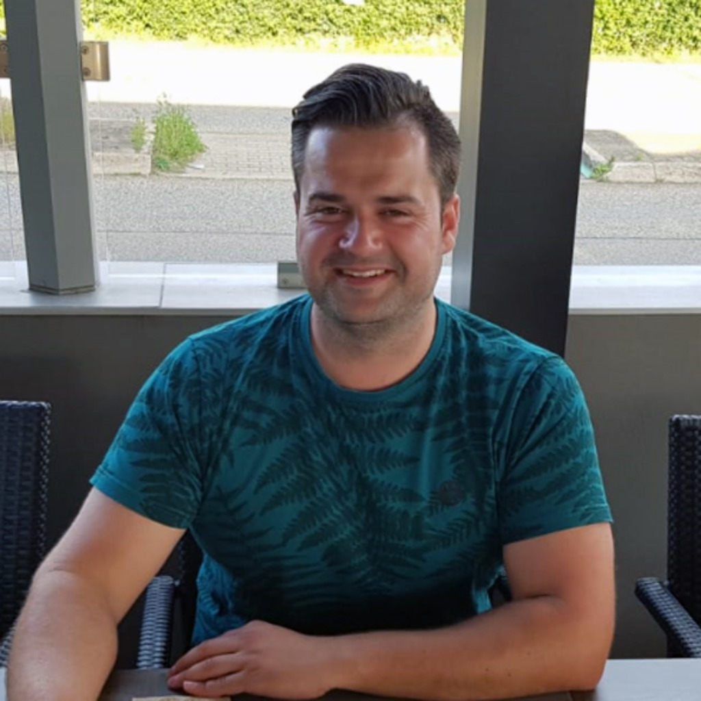 Alexander Ullmann - Geschäftführer - Meine-Überdachung.de | XING