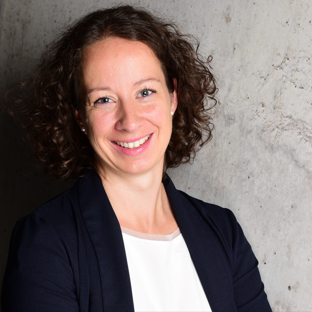 Anja Müller - Sachbearbeiterin Verbraucherinsolvenzen - Münzel & Böhm ...