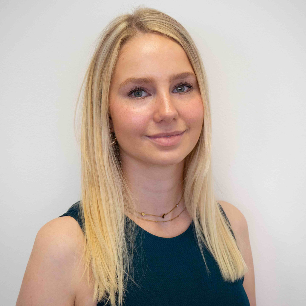 Simone Gayregger - Mediendesignerin - A. Hausmann GmbH | XING