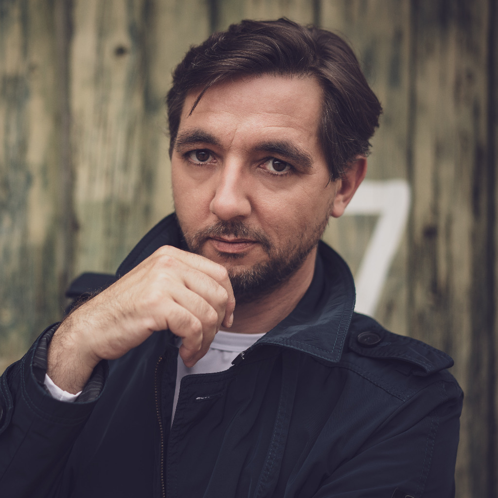 Salmen aus Düsseldorf in der Personensuche von Das Telefonbuch