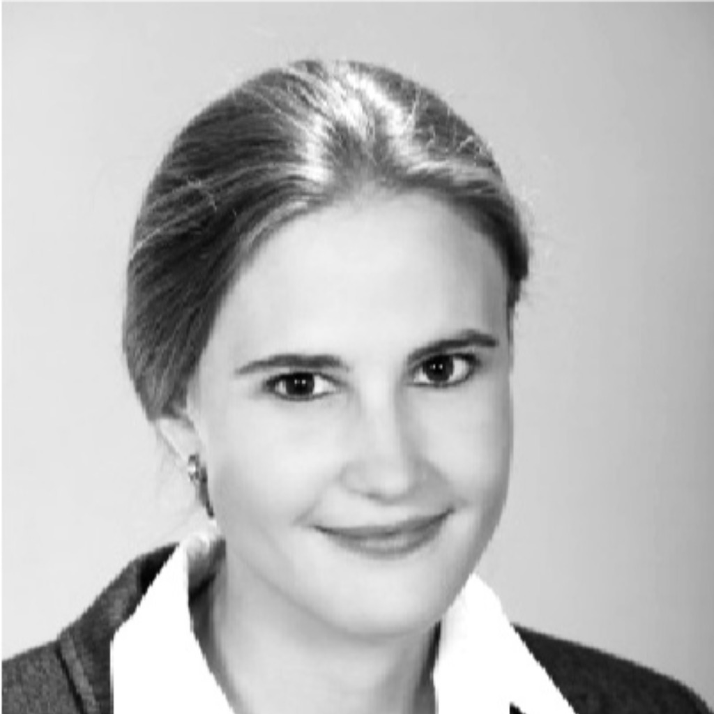 Dr. Nadine Radomski - Referentin des Kaufmännischen Vorstands ...