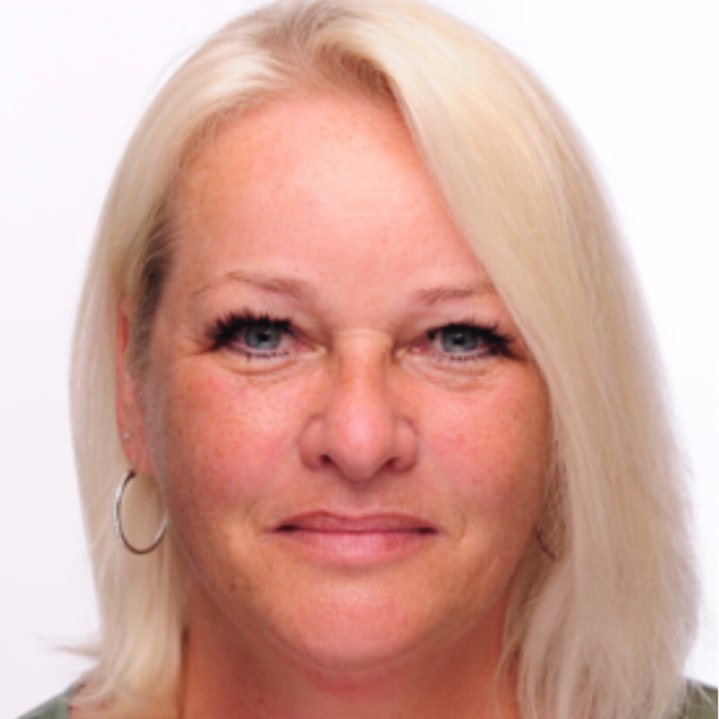 Gaby Graf - Trainerin/Coach Service Delivery & Performance - Carglass ...