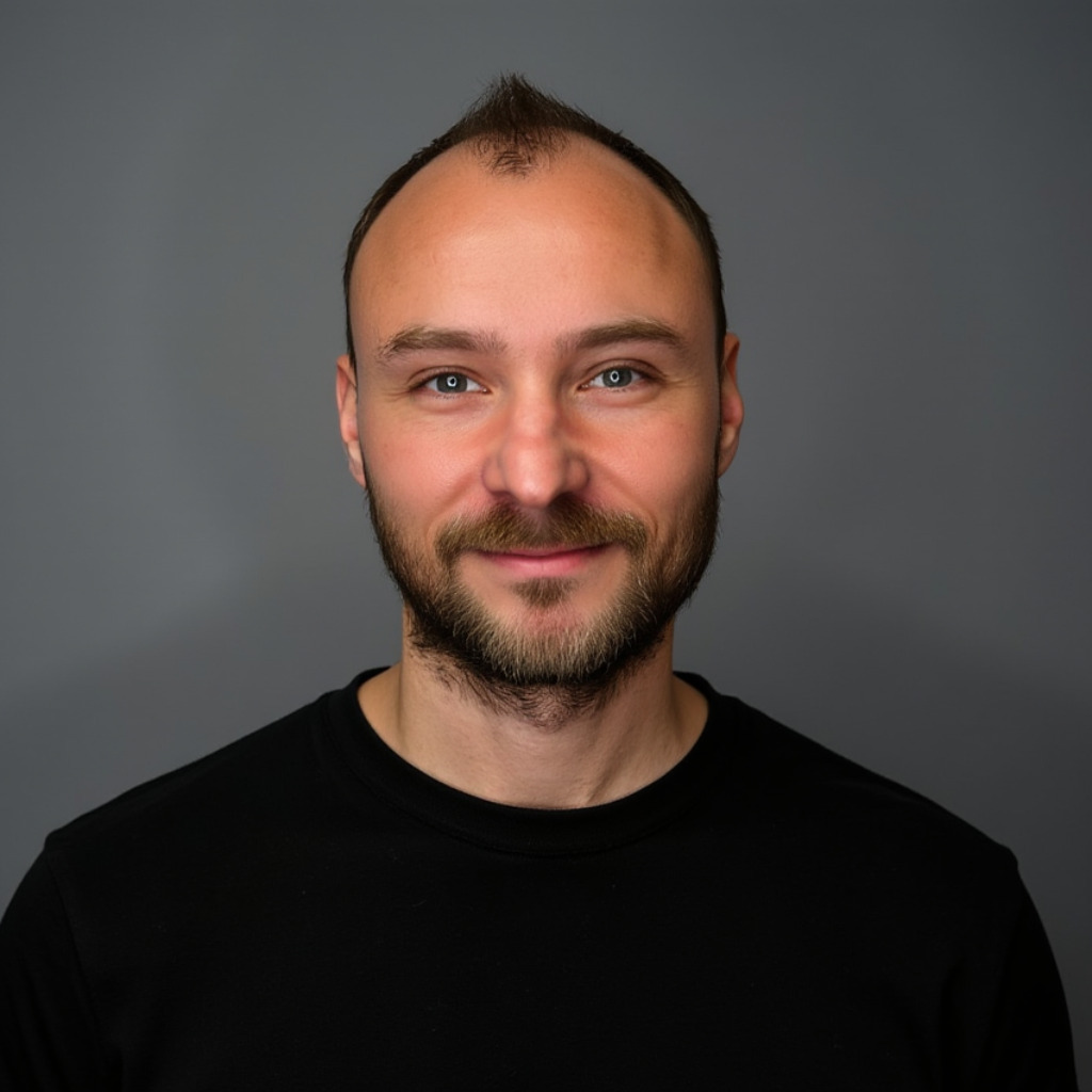 Tim Naumann - Co-Founder @SONA Solarclean GmbH - SONA Solarclean GmbH ...