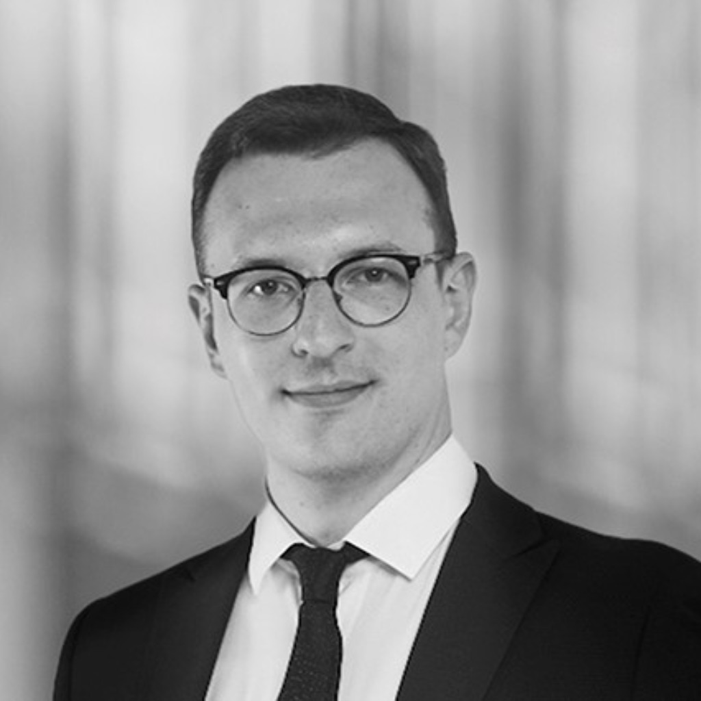Arthur Oganesov - Associate - White & Case LLP | XING