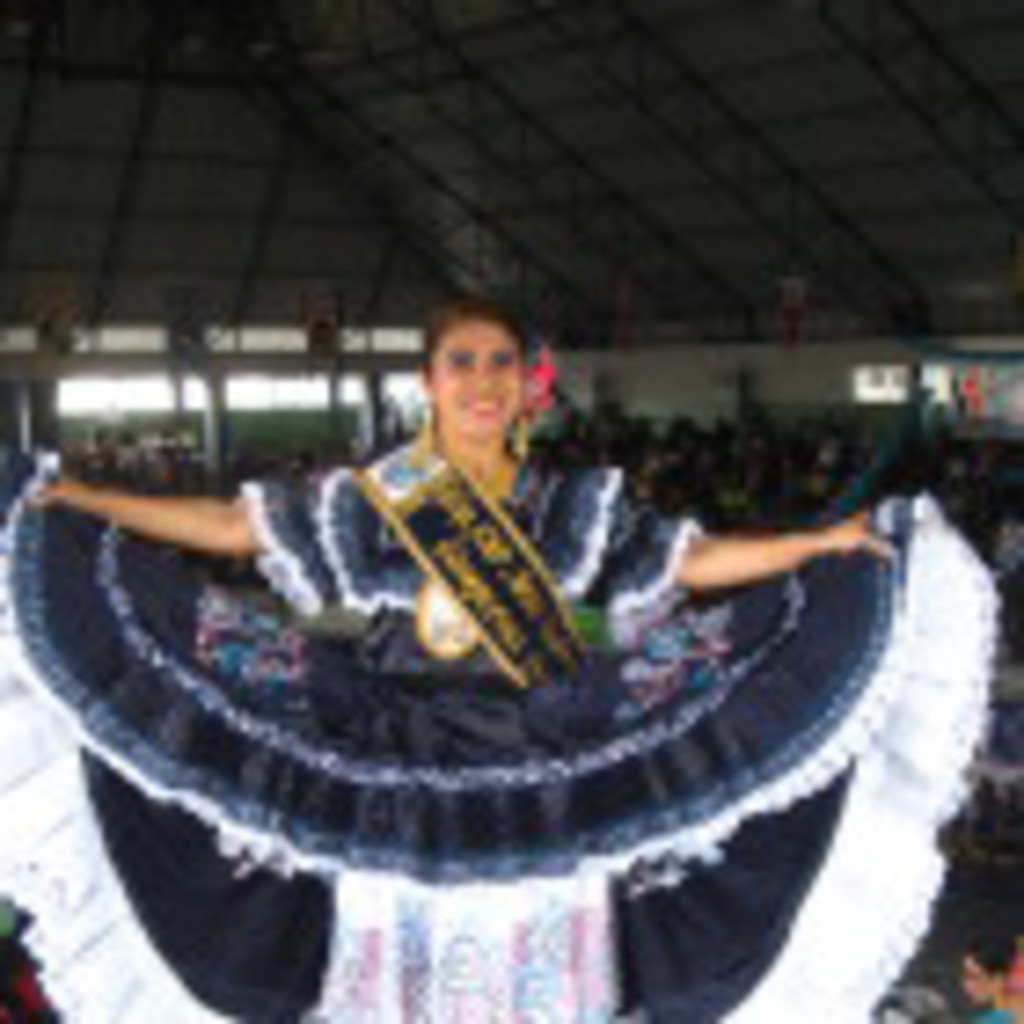 Elizabeth Jacqueline Gordillo Hoxsas - Profesora de Marinera Norteña ...