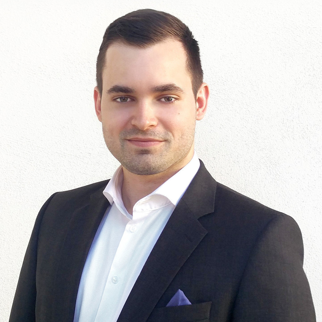 Raphael Erb - Global Logistics - Frankfurt University of Applied ...