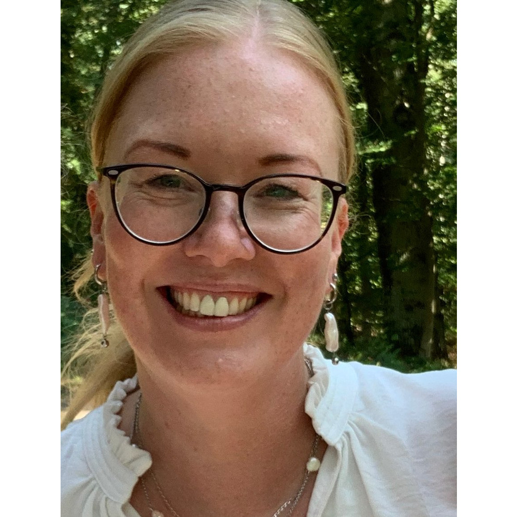 Nancy Paul - Debitorenbuchhalterin - PCH Technischer Handel GmbH | XING