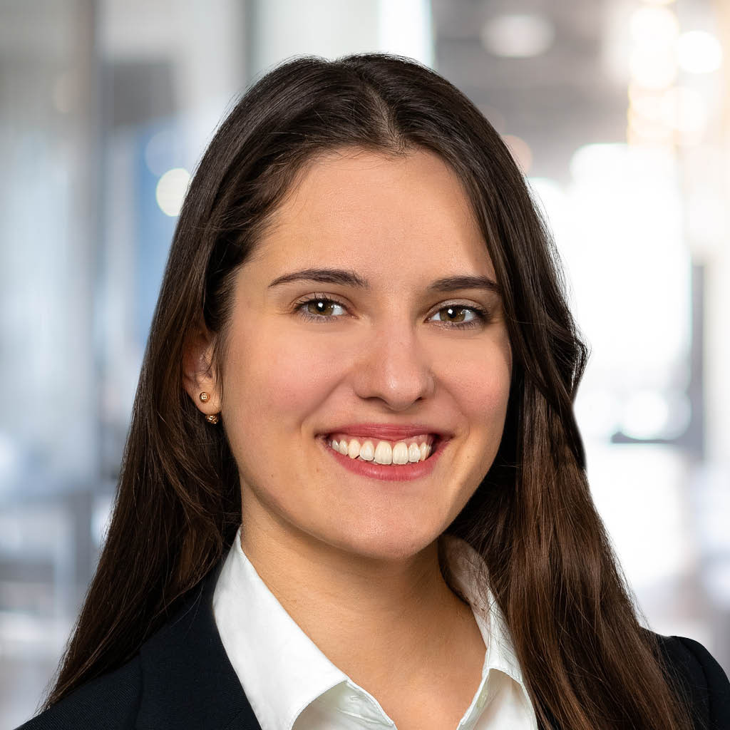 Valeria Kyslyakova - Associate Recruitment Consultant | Finance - Peak ...