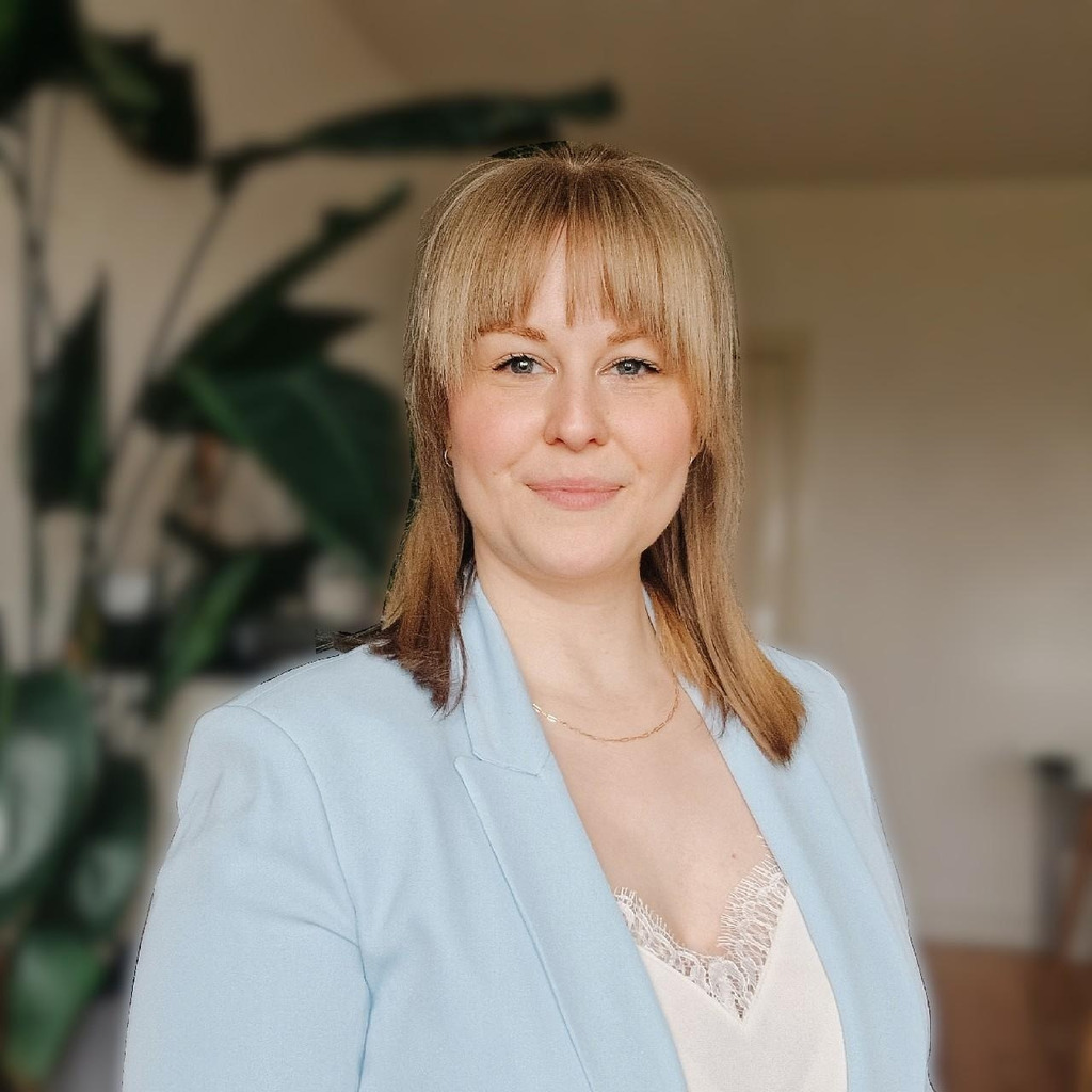 Anne-Kathrin Reith - International Business and Sustainability ...