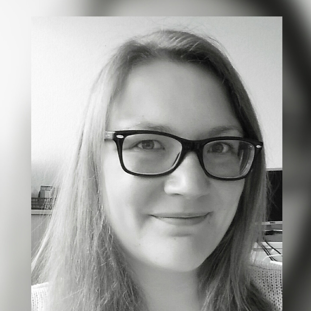 Sandy Lind - BWL/ Dienstleistungsmanagement - DHBW Stuttgart | XING