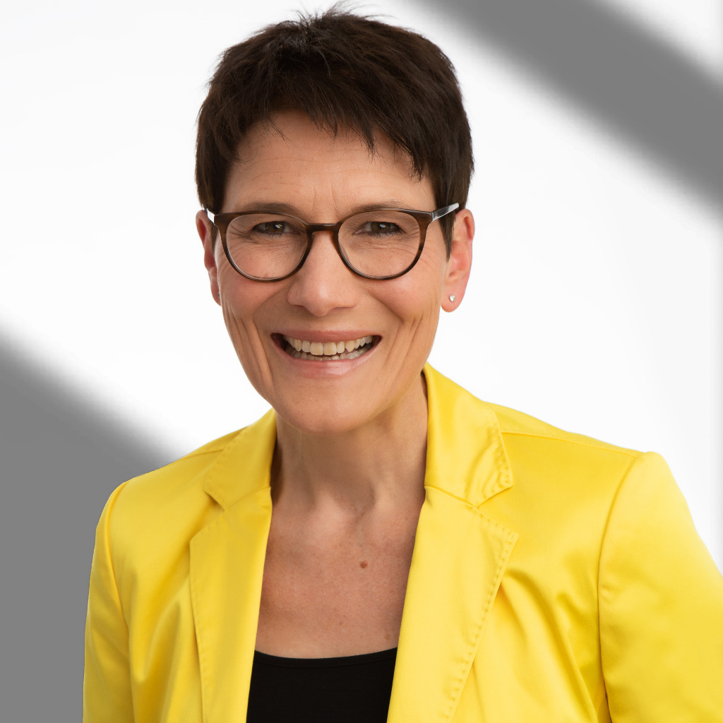 Sylvia Finley - Projektleiterin Baumanagement - Deutsches Zentrum für ...