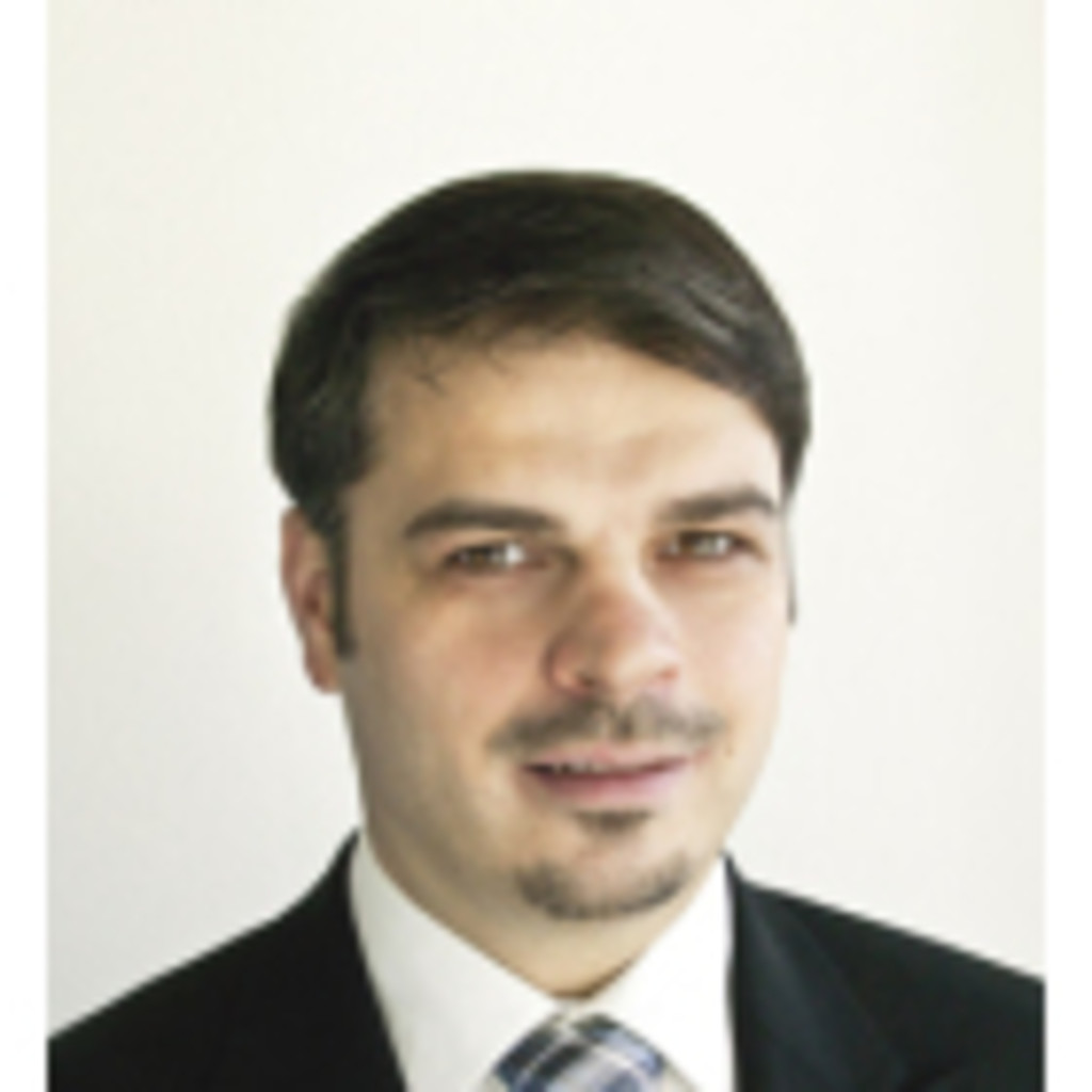 Martin Riedl in der Personensuche von Das Telefonbuch