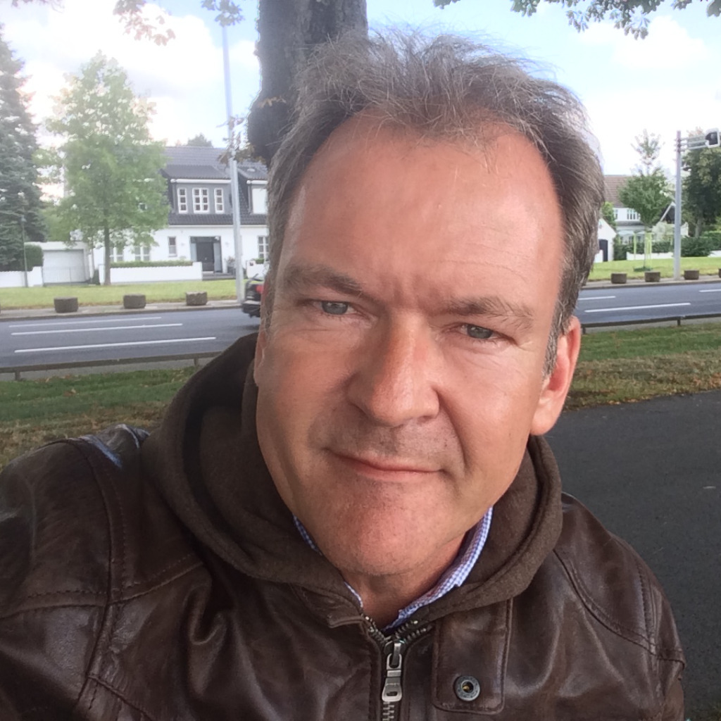 Marcus Benning - Financial Controller / Senior Analyst - McKinsey ...