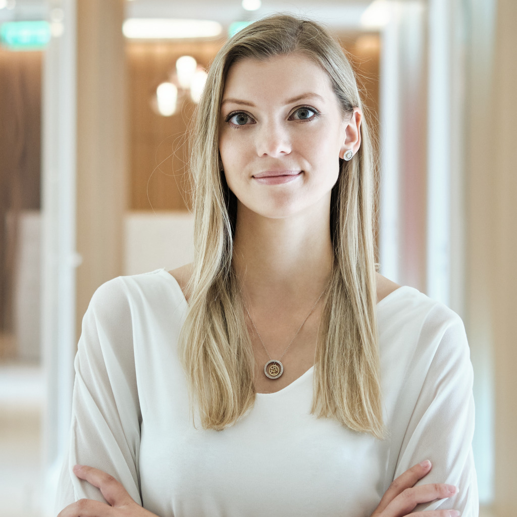 Jessica Stroh - Praxismanagerin - arona Zahnzentrum Ulm MVZ GmbH | XING