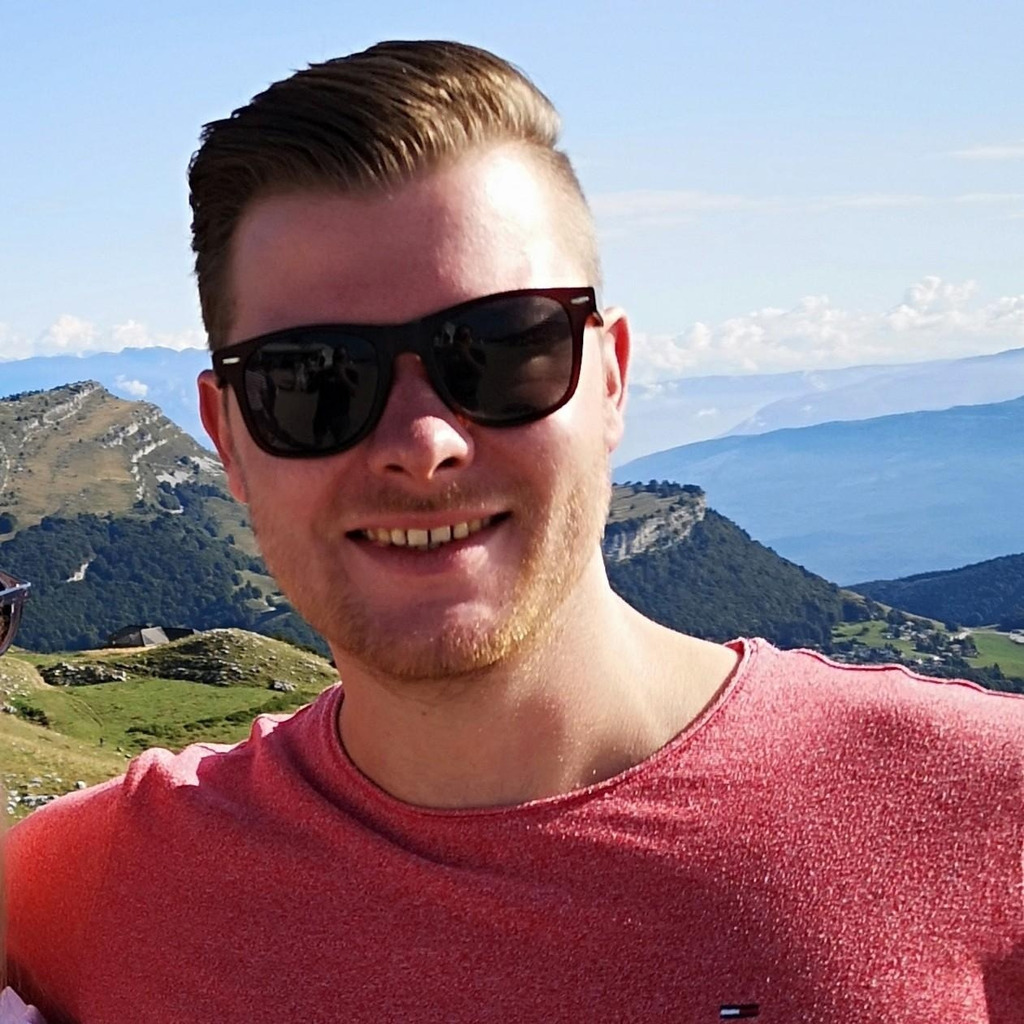 Jannick Schüller - Betriebswirtschaft - Leibniz-Akademie Hannover | XING