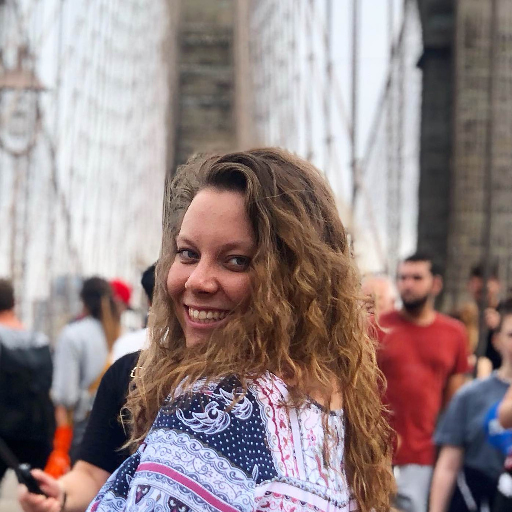 Michelle Zenke - Soziale Arbeit - FOM Hochschule für Oekonomie ...