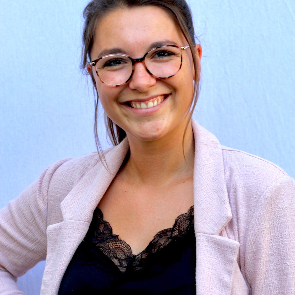 Jessica Mager's Instagram, Twitter & Facebook on IDCrawl