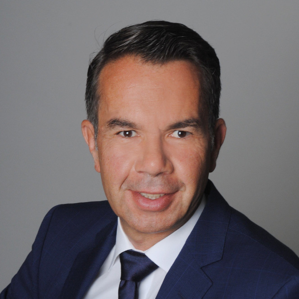 Wolfram Bekker - Geschäftsführer - Favor Holding GmbH | XING