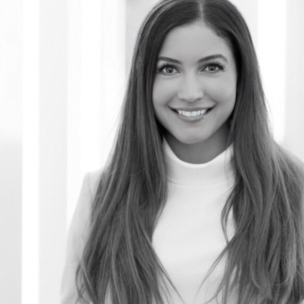 Filiz Karakas - Finance Manager Transactions - Commerz Real AG | XING