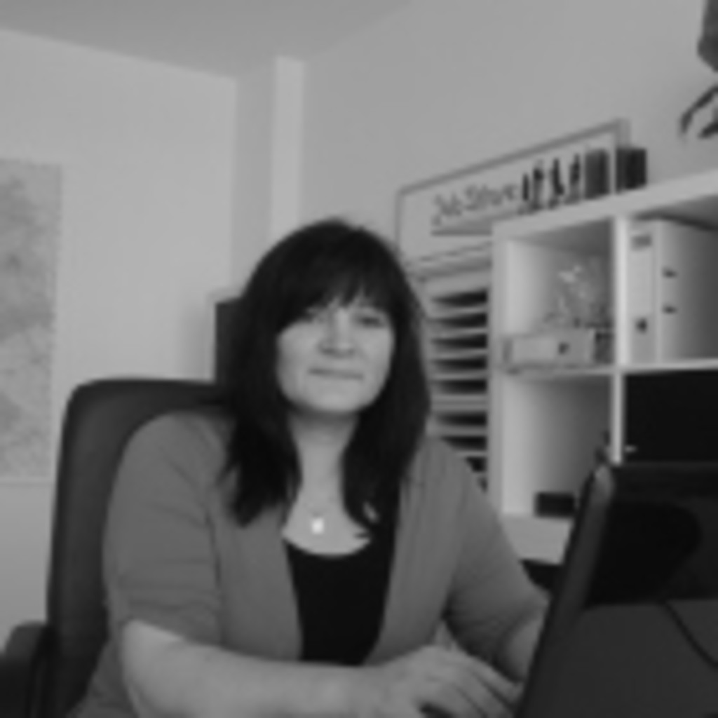 Viola Hoffmann - Arbeitsvermittlung - Jobstore Arbeitsvermittlung | XING