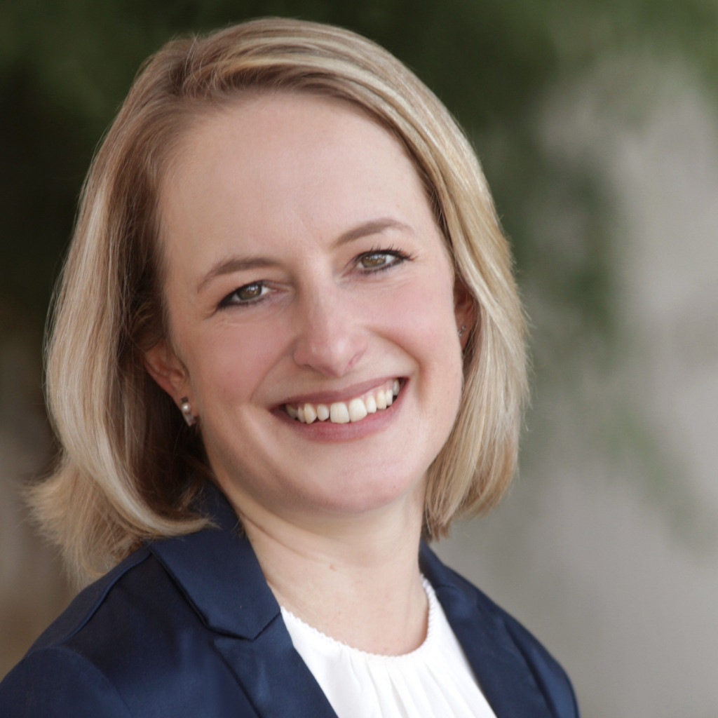 Julia Nitschke - Sales Executive - HanseMerkur Reiseversicherung AG | XING