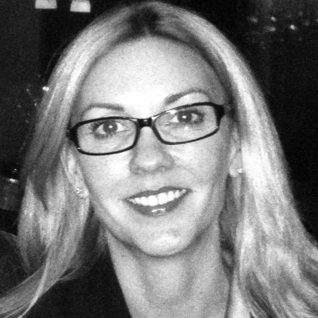 Marion von Rohr - Artdirektion - artcom | XING