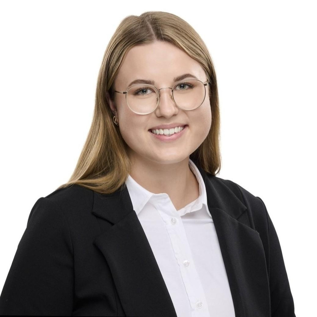 Anne-Marie Möller - Assistenz im Bereich Projektentwicklung - Denker ...