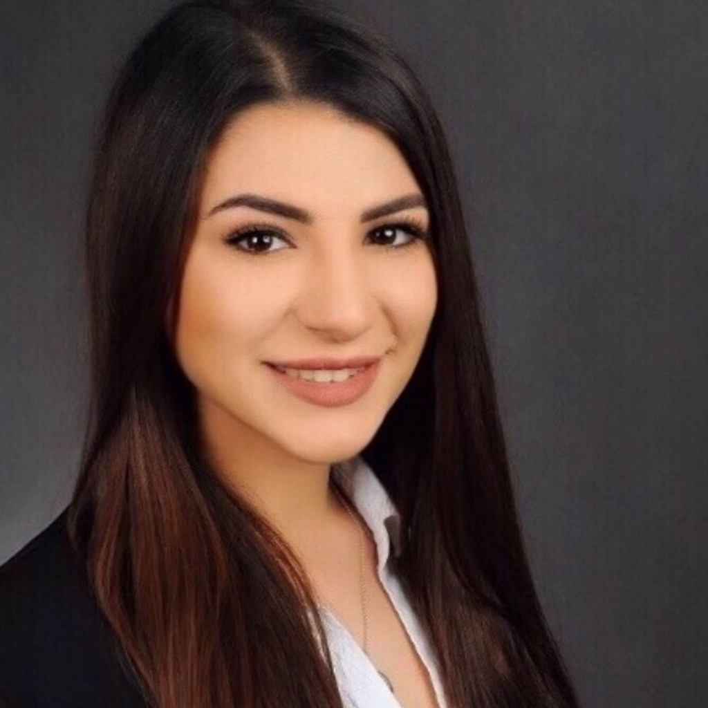 Zeynep Tarzi - Produktmarketing - TIM AG | XING