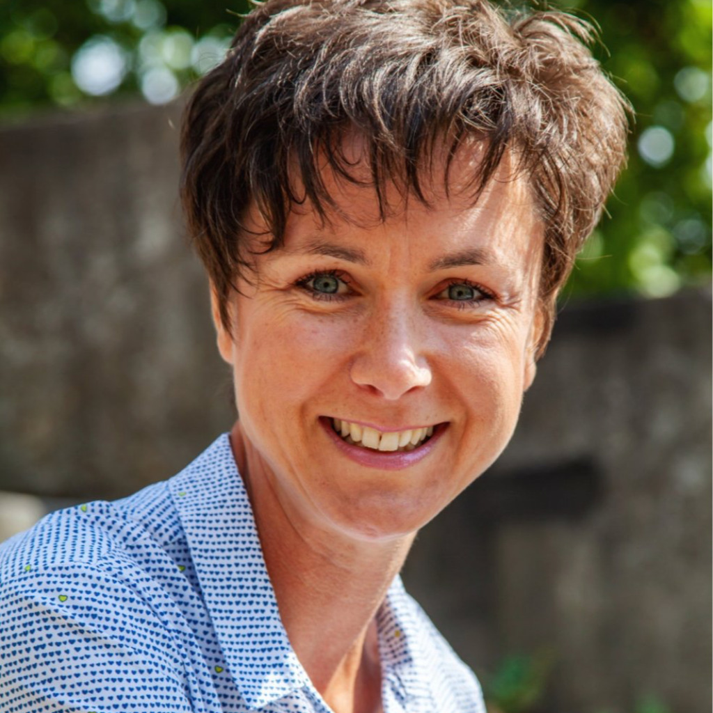 Steffi Richter - Referentin für Revision und Wissenschaft - HUMANAS ...