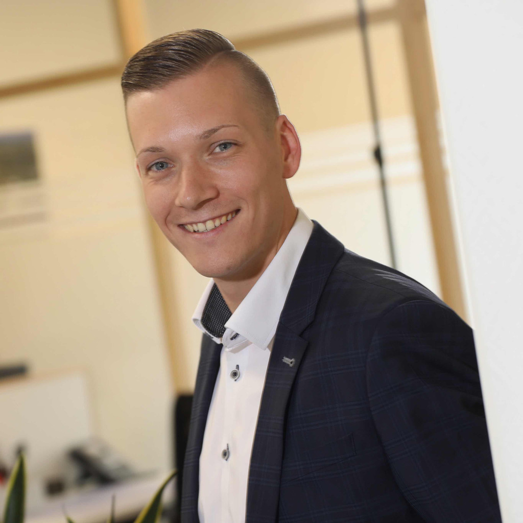 Felix Maybauer - Filialleiter - Sparkasse Vorpommern | XING