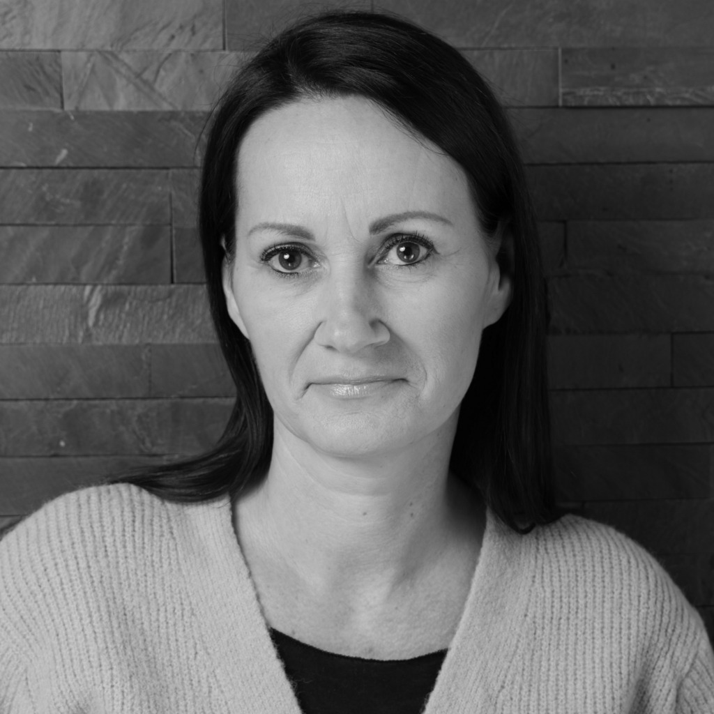 Nicole Weber - Kfm. Angestellte / Ausstellung - Rhein Ruhr Collin KG | XING